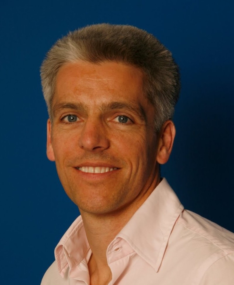 Dan Cobley als Referent buchen - Redneragentur londonspeakerbureau.de